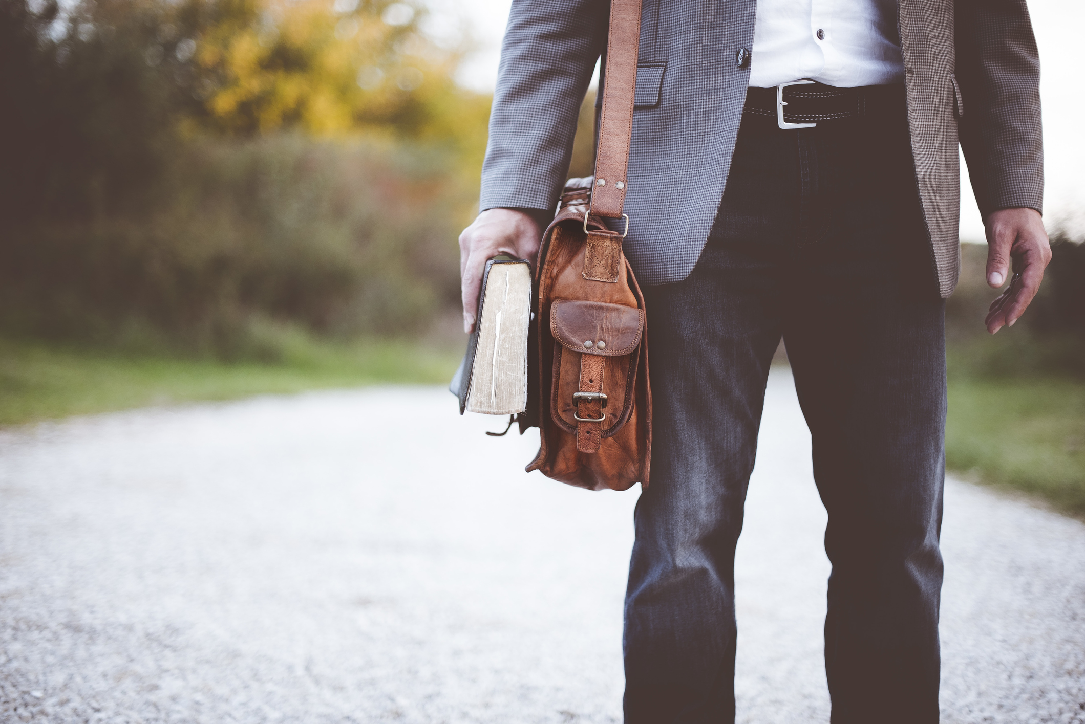 The Teacher’s Notes–Standing for the Truth, Lesson 4 | OUTLOOK magazine